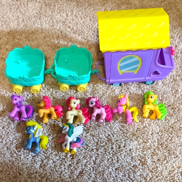 My Little Pony | Toys | My Little Pony Characters With Train Cars ...